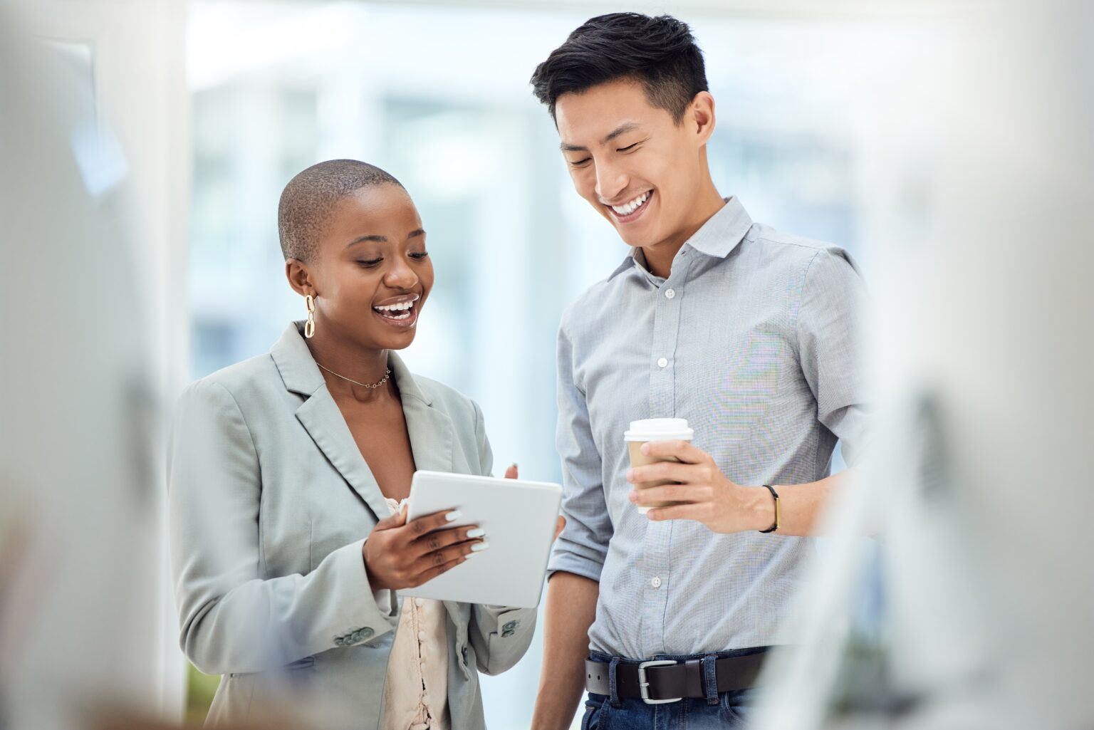 Pay Bands vs. Pay Ranges: Strategic Distinctions for Modern HR ...